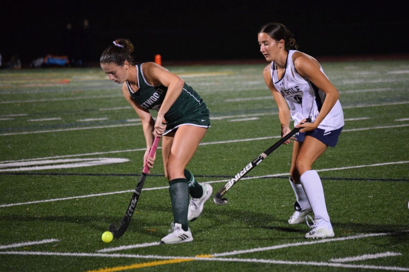 Field Hockey scarfed down by Porkers - Hometown Weekly